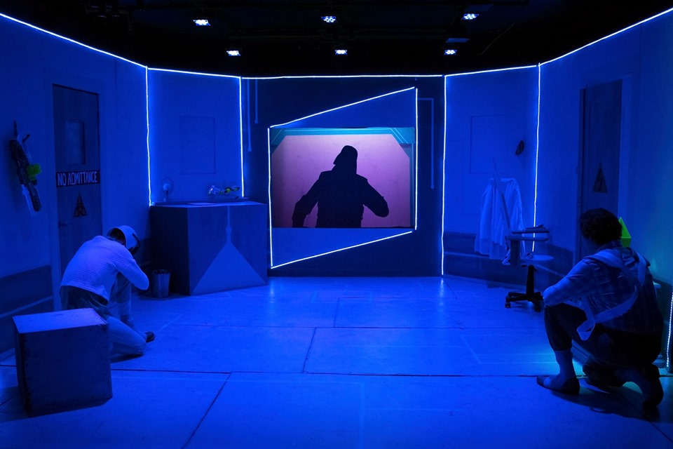 LEVEL 4: Beating the Game – RVArt Review