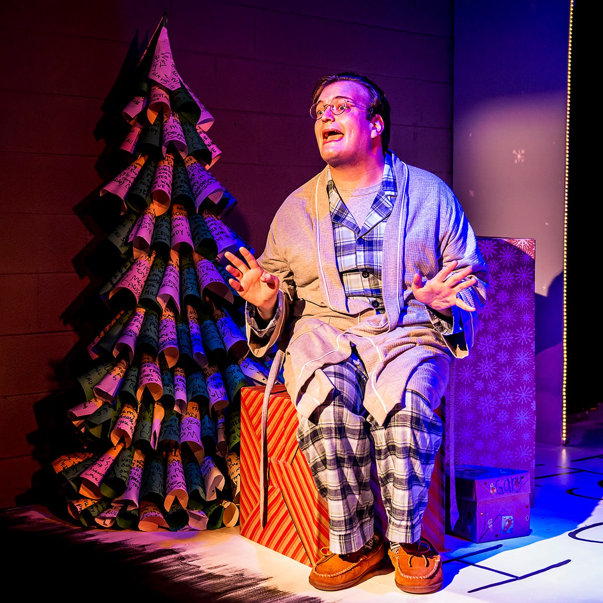 THE SANTA CLOSET: The Door is Open and Santa’s Coming Out – RVArt Review